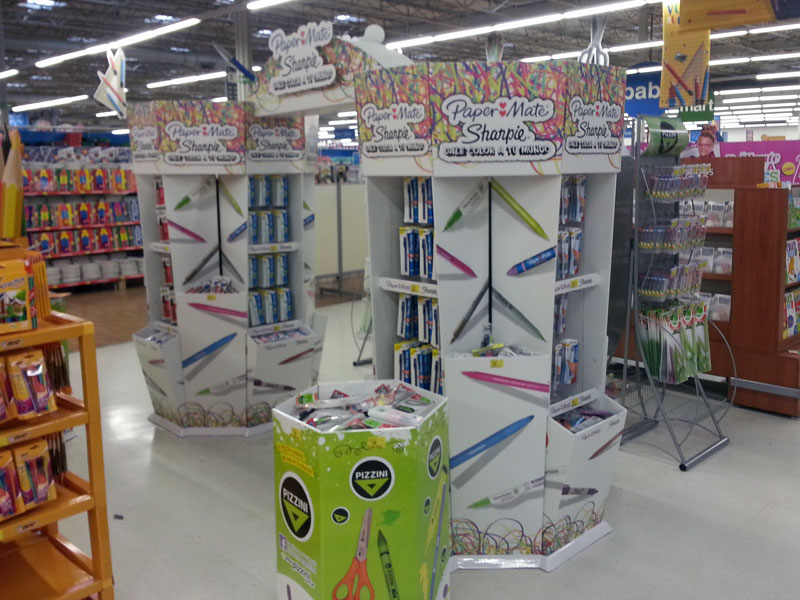 Popon | Image Gallery | Sharpie Back To School Arch Display