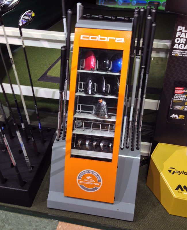 Popon | Image Gallery | Cobra Custom Golf Club Display