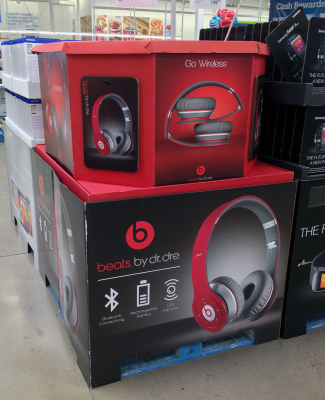 Popon | Image Gallery | Beats Go Wireless Pallet Display