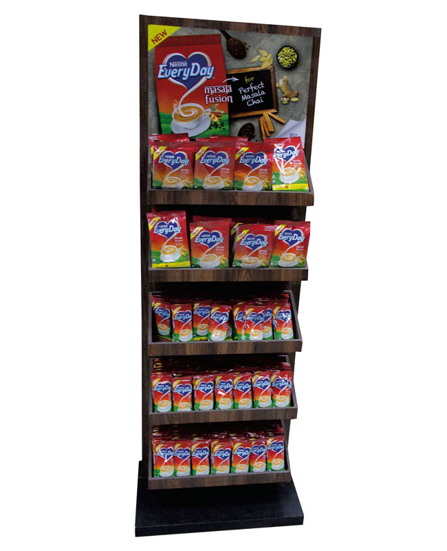 Popon | Image Gallery | Nestle Everyday Floor Display