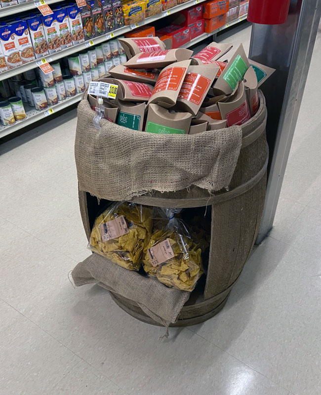 Popon | Image Gallery | Wood Snack Barrel Display