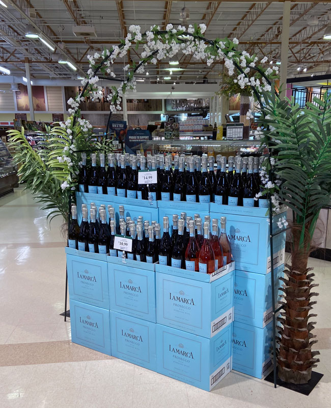 Popon | Image Gallery | Walmart Pedigree Pallet Display