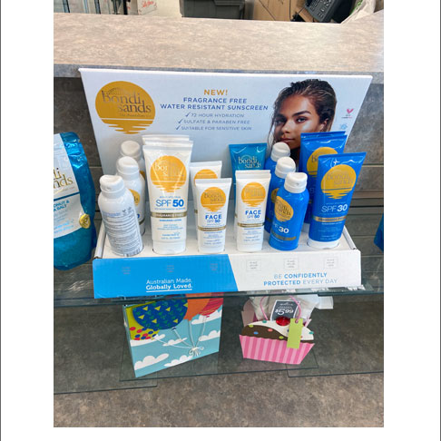 Popon | Image Gallery | Vicks Two Sided Dayquil Nyquil Floor Display