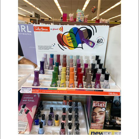 Popon | Image Gallery | Chapstick Round Lips First Floor Display