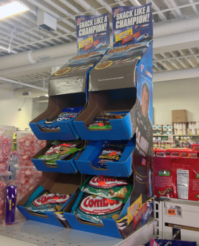 Popon | Image Gallery | Nabisco Snack Like A Champion Counter Display
